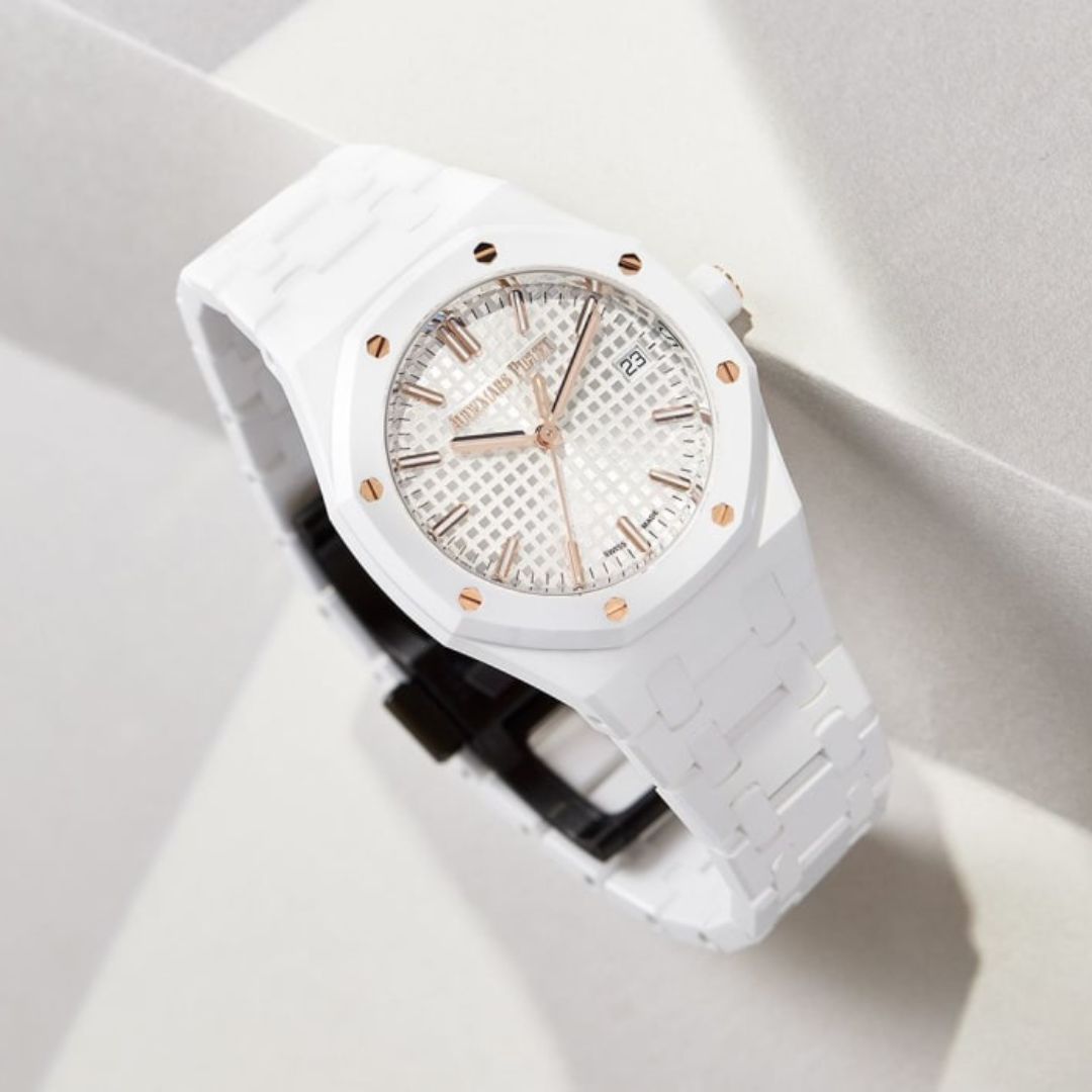 Audemars Piguet’s New 34mm Royal Oak In White Ceramic – Imoaix